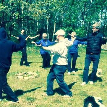 Circle Walking Workshop – Academy of Embodiment Arts